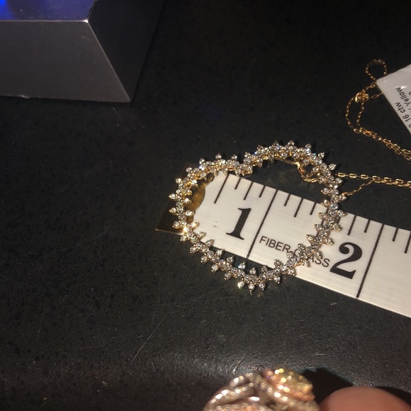 Modani | Jewelry | Modani Jewels Damond Heart Pendant Nwt Display Box ...